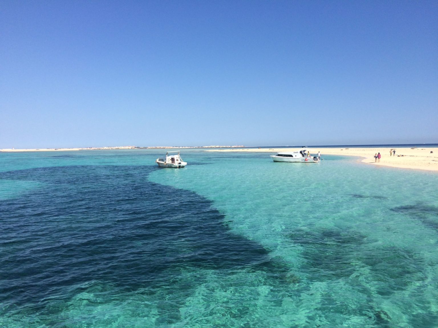 Aktuelle Wassertemperatur Rotes Meer heute - Alle Orte hier!